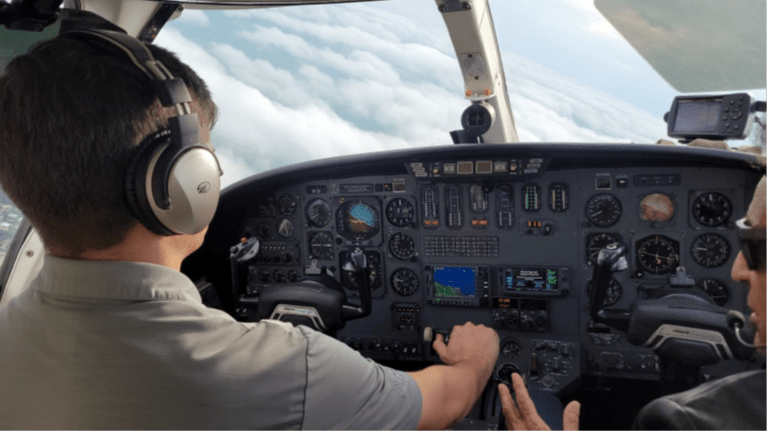 7 Benefits of IN AIRCRAFT Training | Florida Flight Center
